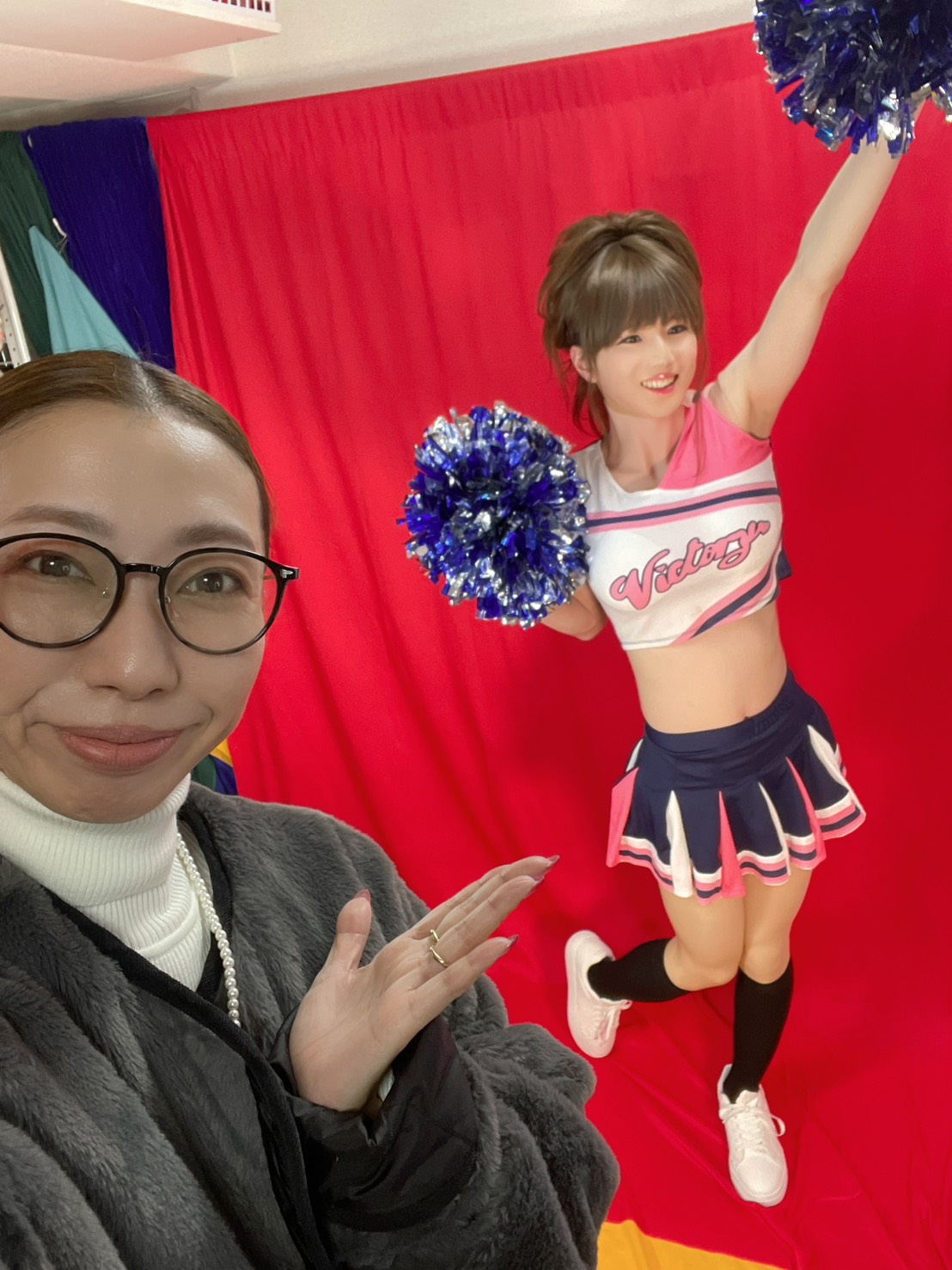 Crossdressers! Let’s become irresistibly cute in cheerleader cosplay ...