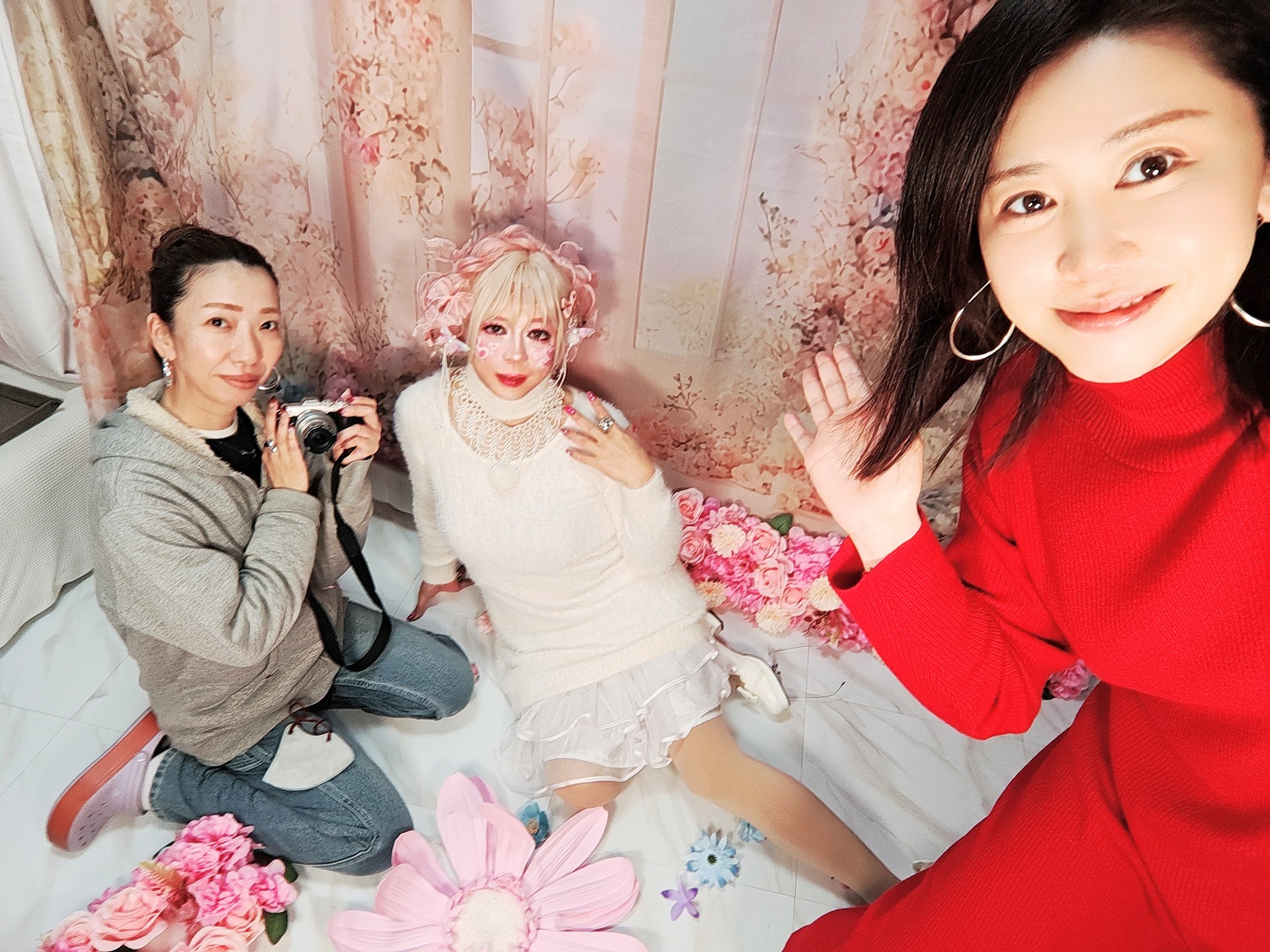 How Old Do They Look? | Makeover Salon ZOOM Tokyo – A Premier ...